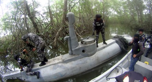 Operación Progreso capturó semi sumergible en Limones, Esmeraldas ...